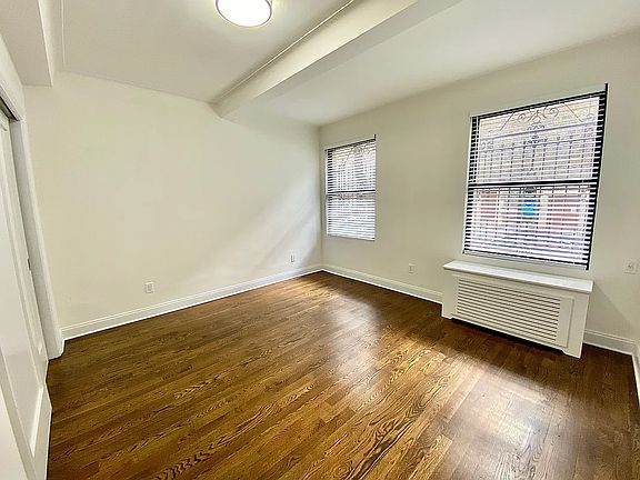 25 W 68th St APT 1B, New York, NY 10023 | Zillow