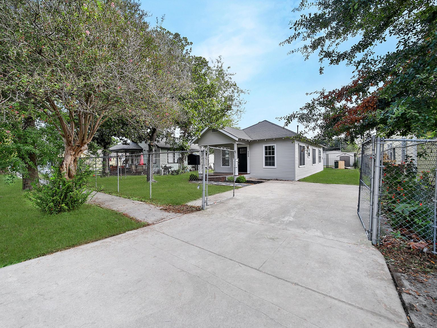 505 Hahlo St, Houston, TX 77020 | Zillow