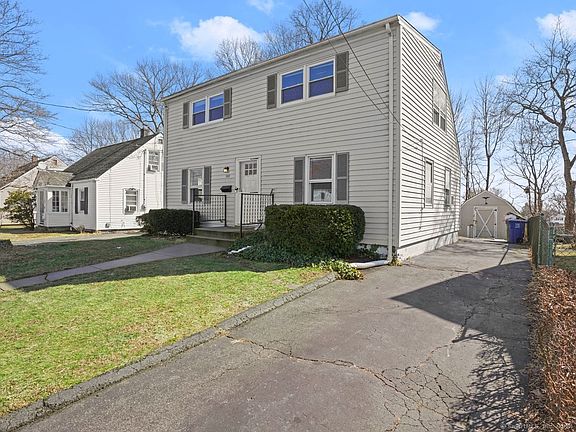 397 Queen St, Bridgeport, CT 06606 | Zillow