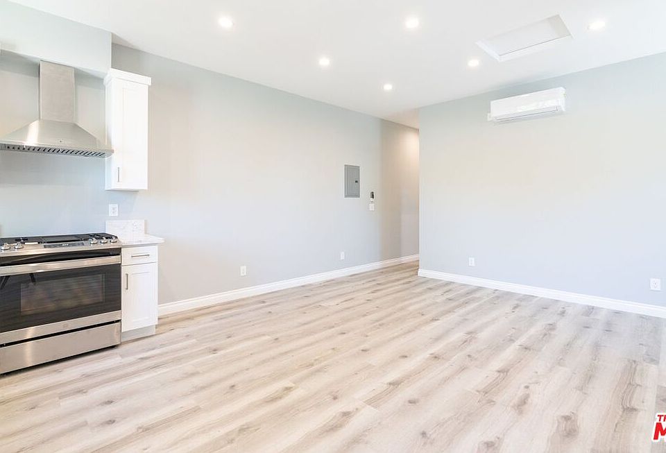 17406 Devonshire St, Northridge, CA 91325 | Zillow