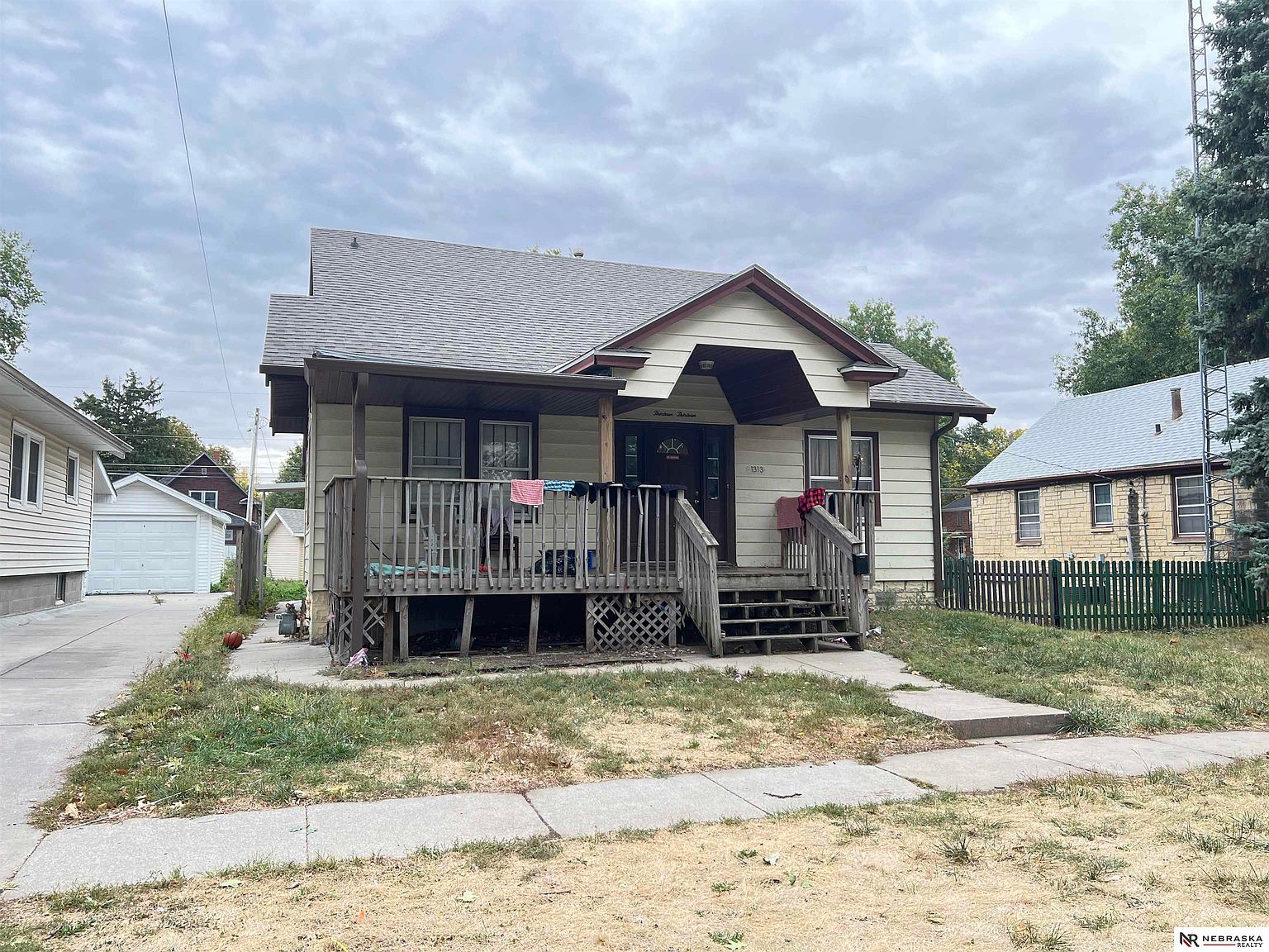 1313 Sumner St, Lincoln, NE 68502 | Zillow