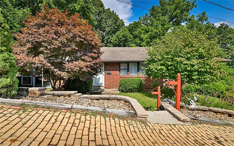 712 Ridge Ave, Pittsburgh, PA 15202 | Zillow