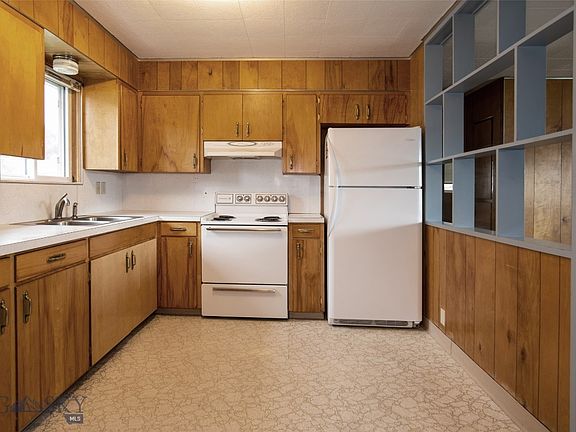 704 & 708 E Sebree St, Dillon, MT 59725 | MLS #384044 | Zillow