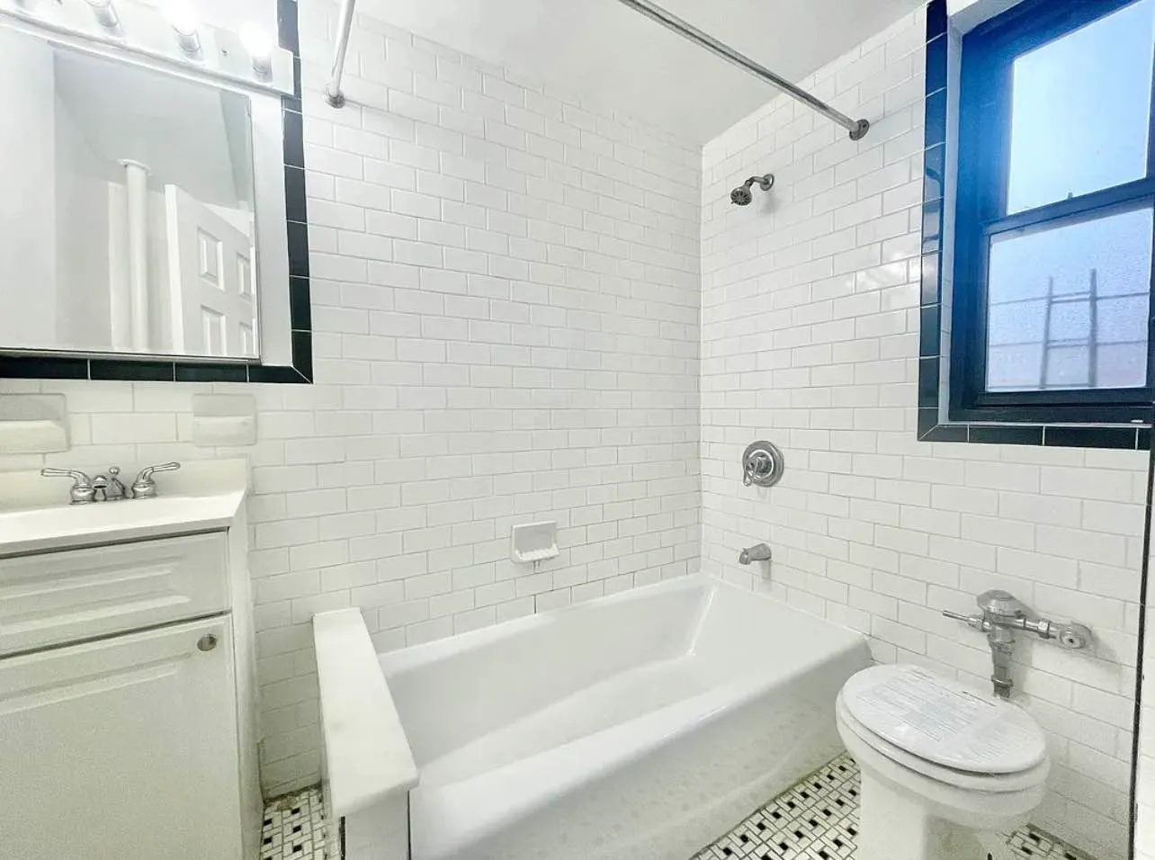 930 Grand Concourse #3D in Concourse, Bronx | StreetEasy