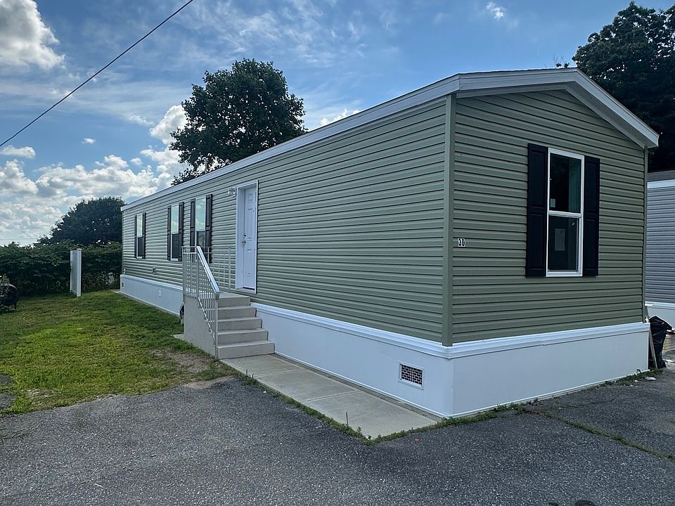 435 High St Groton CT | Zillow