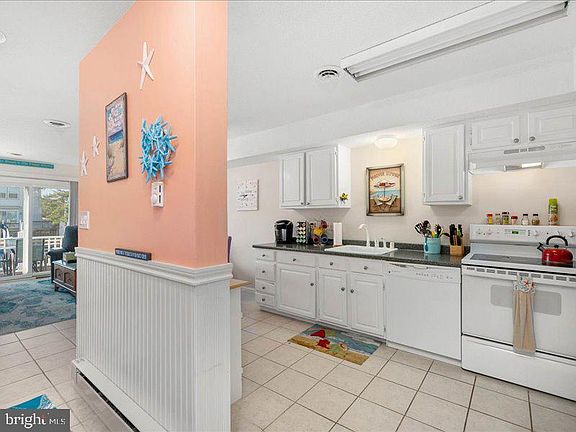 2807 Plover Dr #4, Ocean City, MD 21842 | Zillow