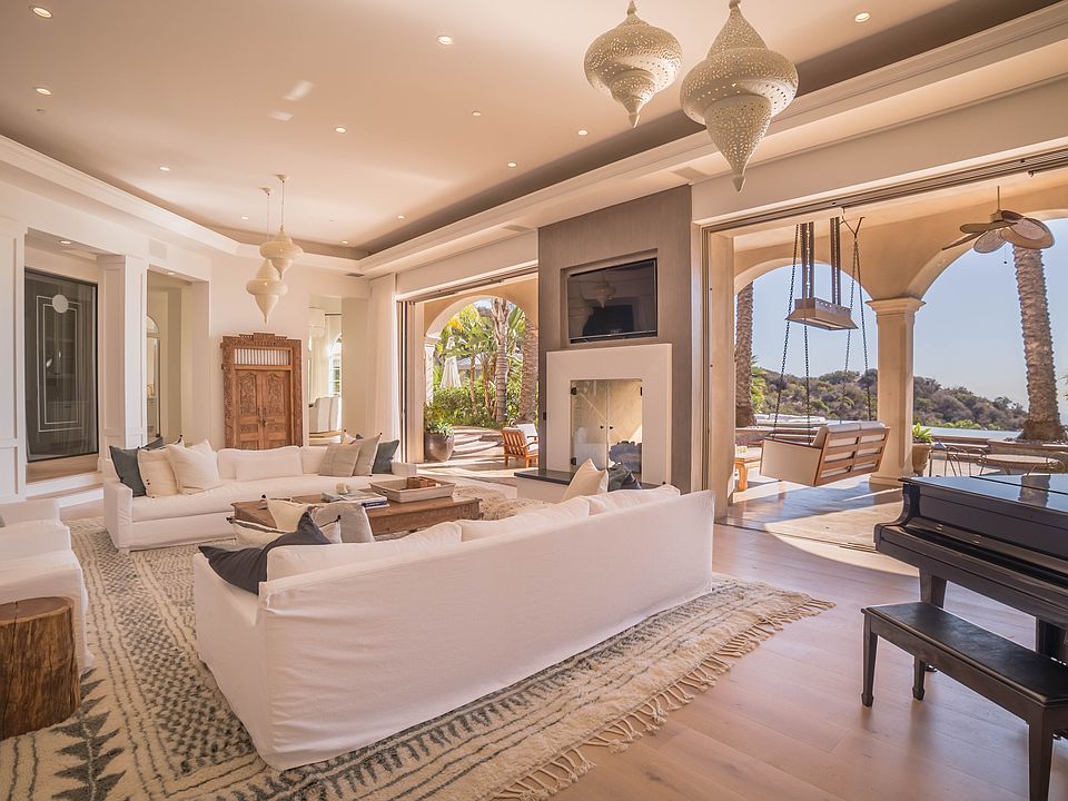 16670 Via La Costa, Pacific Palisades, CA 90272 | Zillow