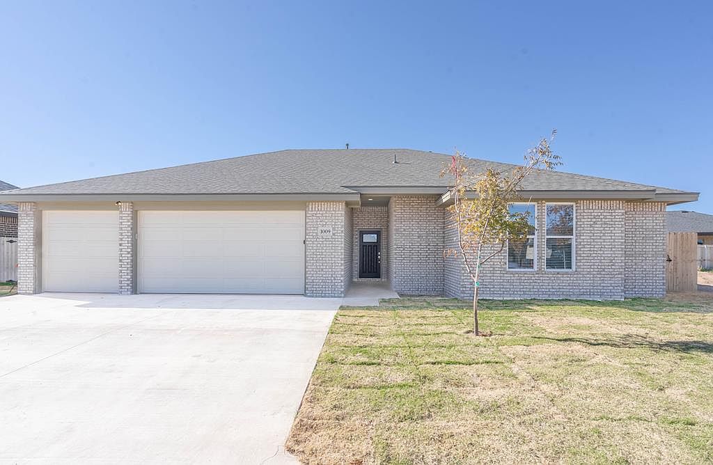 1009 Calumet St, Midland, TX 79706 | Zillow