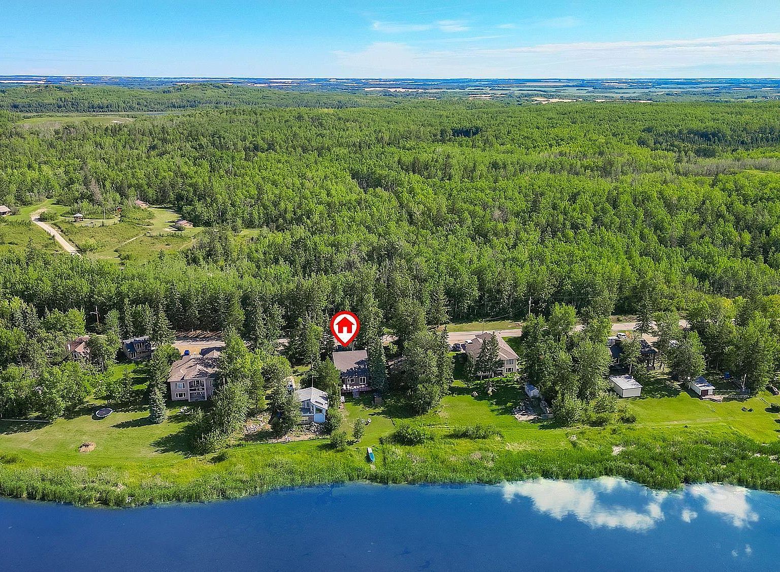 201 Lakeshore Dr, Sandy Beach, AB T0E 1V6 | MLS #E4452852 | Zillow