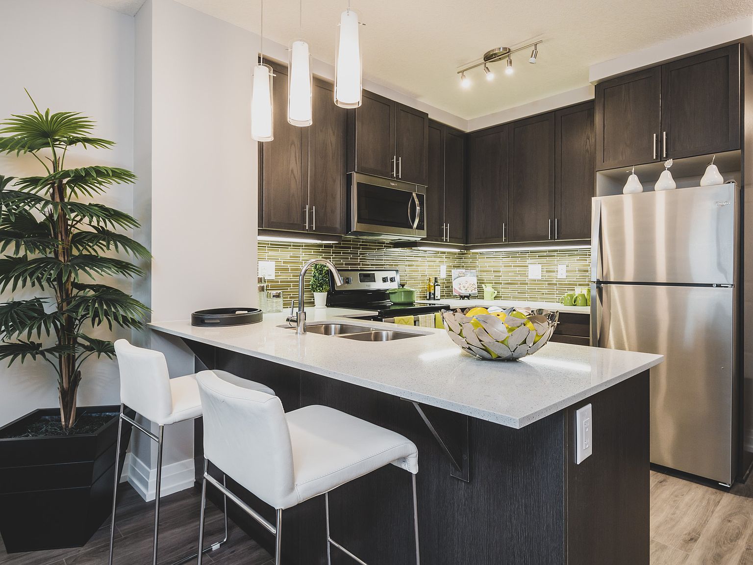 20 Barrel Yards Blvd #2B-2BA-1331SQFT, Waterloo, ON N2L 0C3 | Zillow