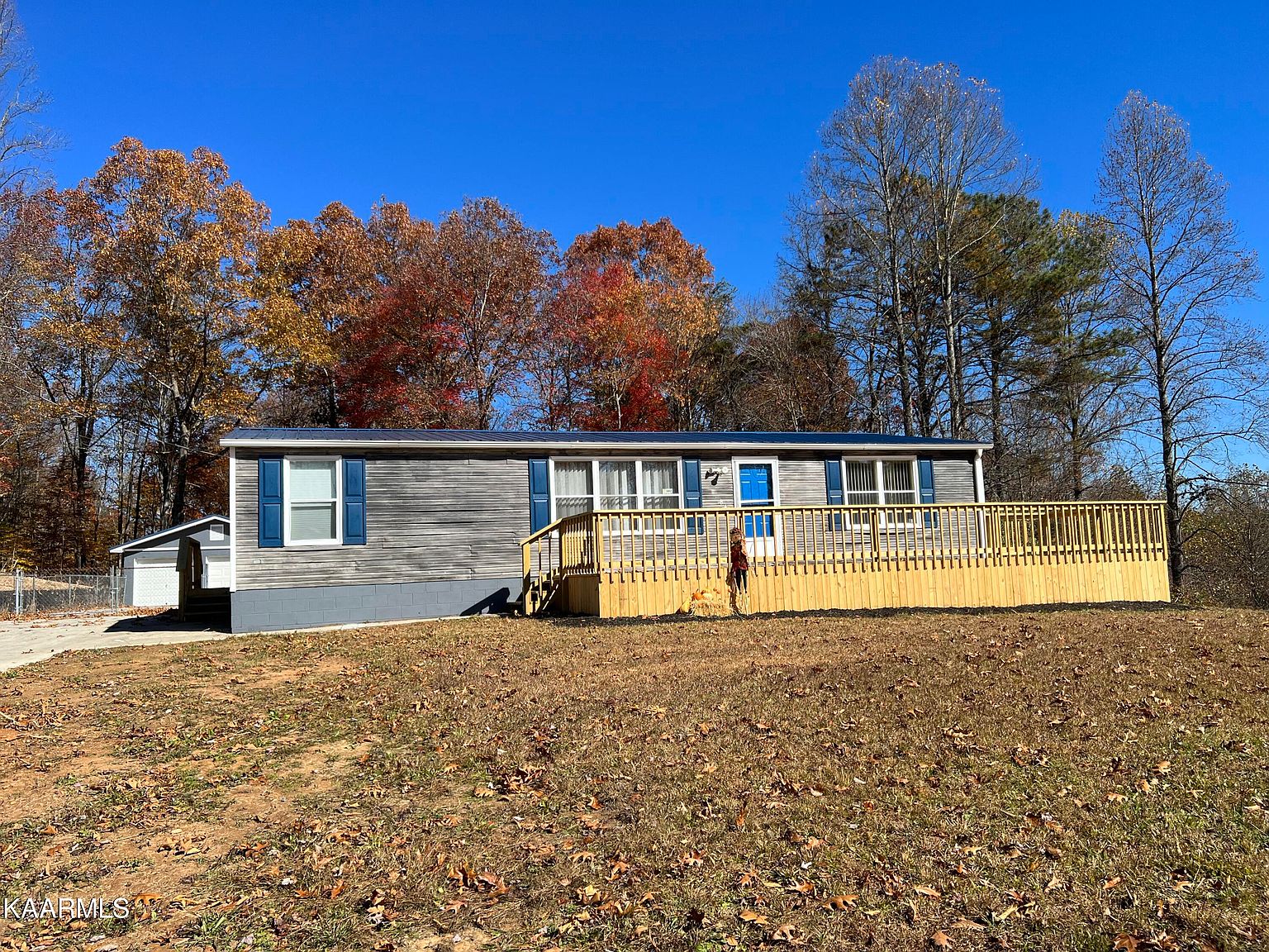 841 Knotty Pine Ln, Duff, TN 37729 | Zillow