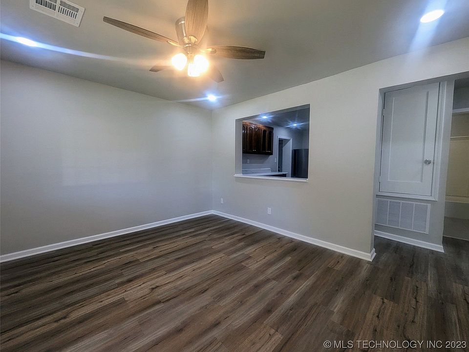 4227 S 26th Ave W, Tulsa, OK 74107 | Zillow