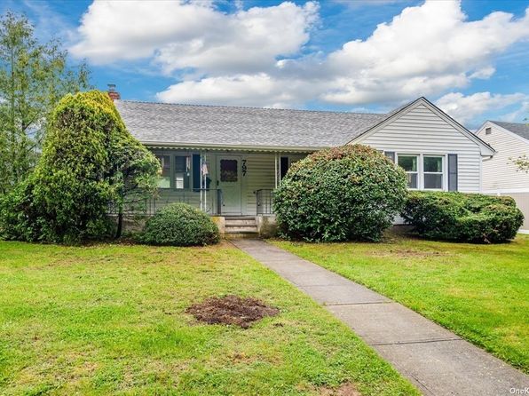 Wantagh NY Real Estate - Wantagh NY Homes For Sale | Zillow