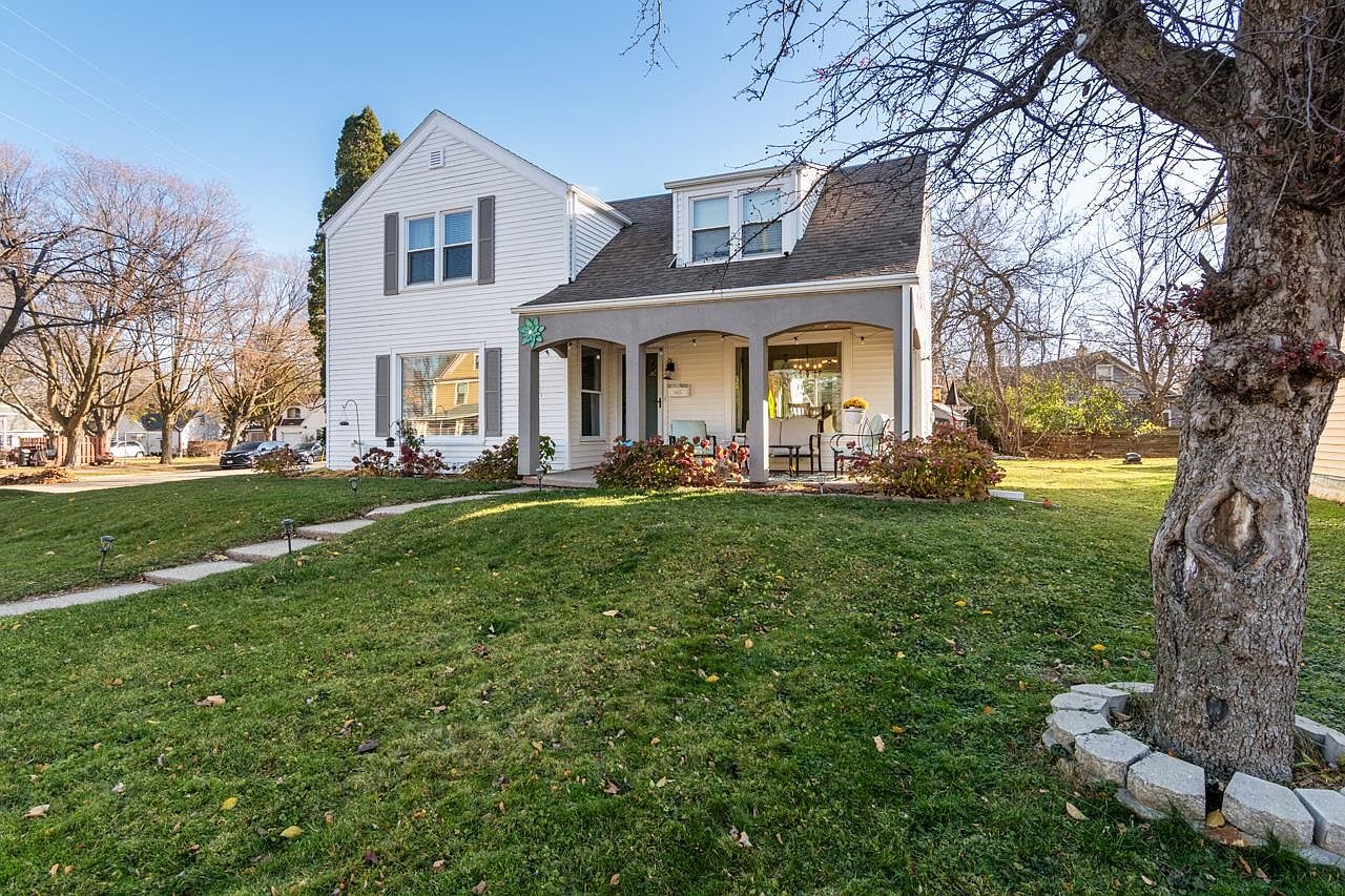 1455 W Prospect Ave, Appleton, WI 54914 | Zillow