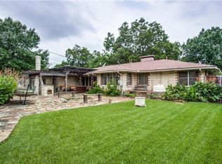 810 W Greenbriar Ln, Dallas, TX 75208 | Zillow