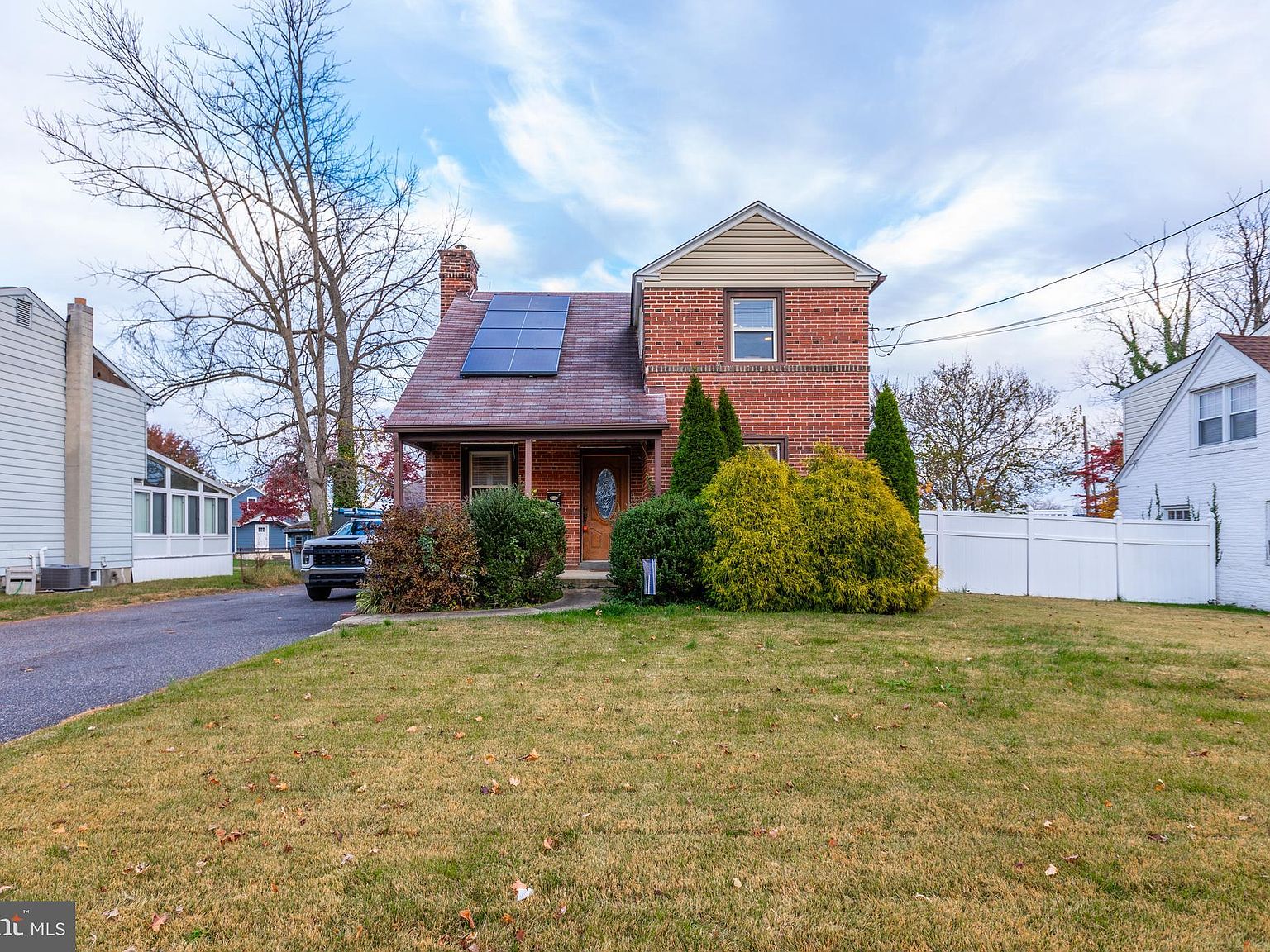 2815 Dutton Mill Rd, Aston, PA 19014 | Zillow