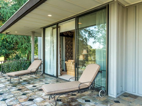 240 S Crest Rd, Chattanooga, TN 37404 | MLS #1270646 | Zillow