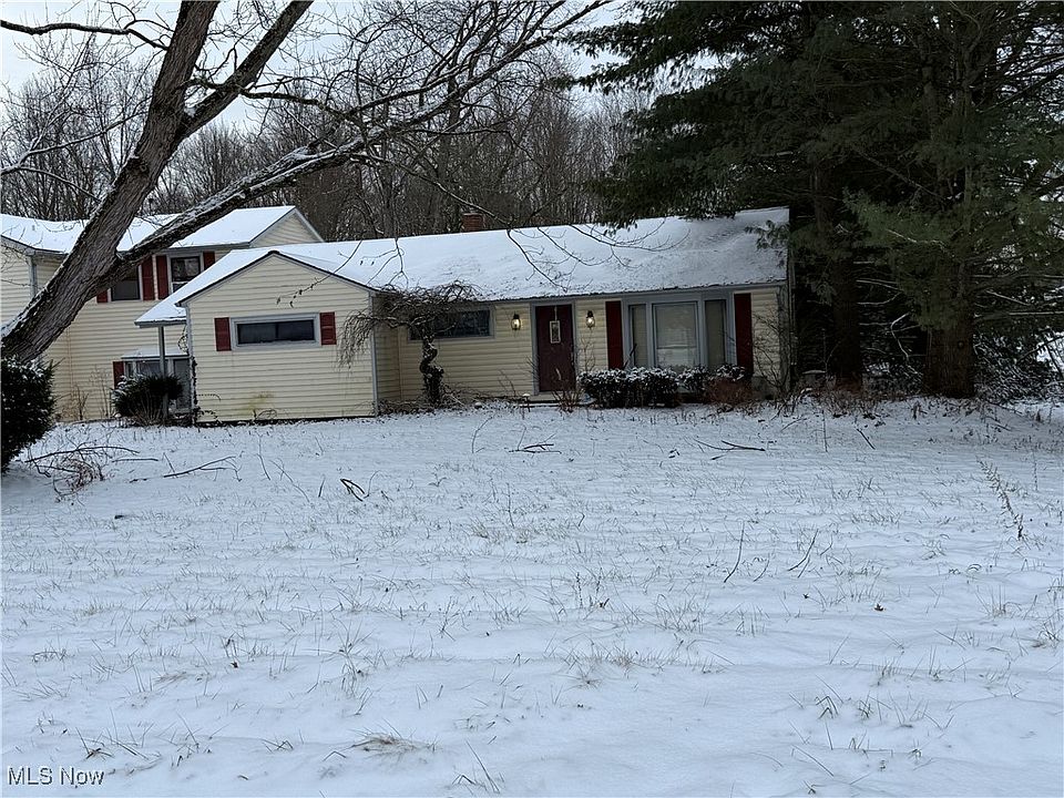 2855 Melgren Dr SW, Warren, OH 44481 | MLS #5182888 | Zillow