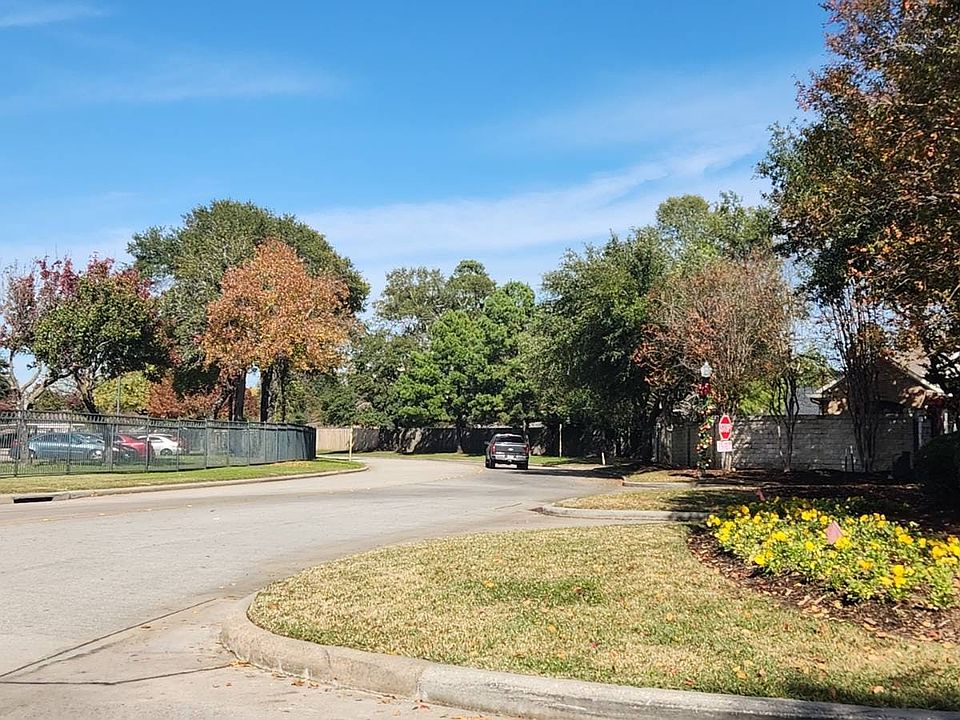 322 Burris Park Dr, Spring, TX 77373 | Zillow