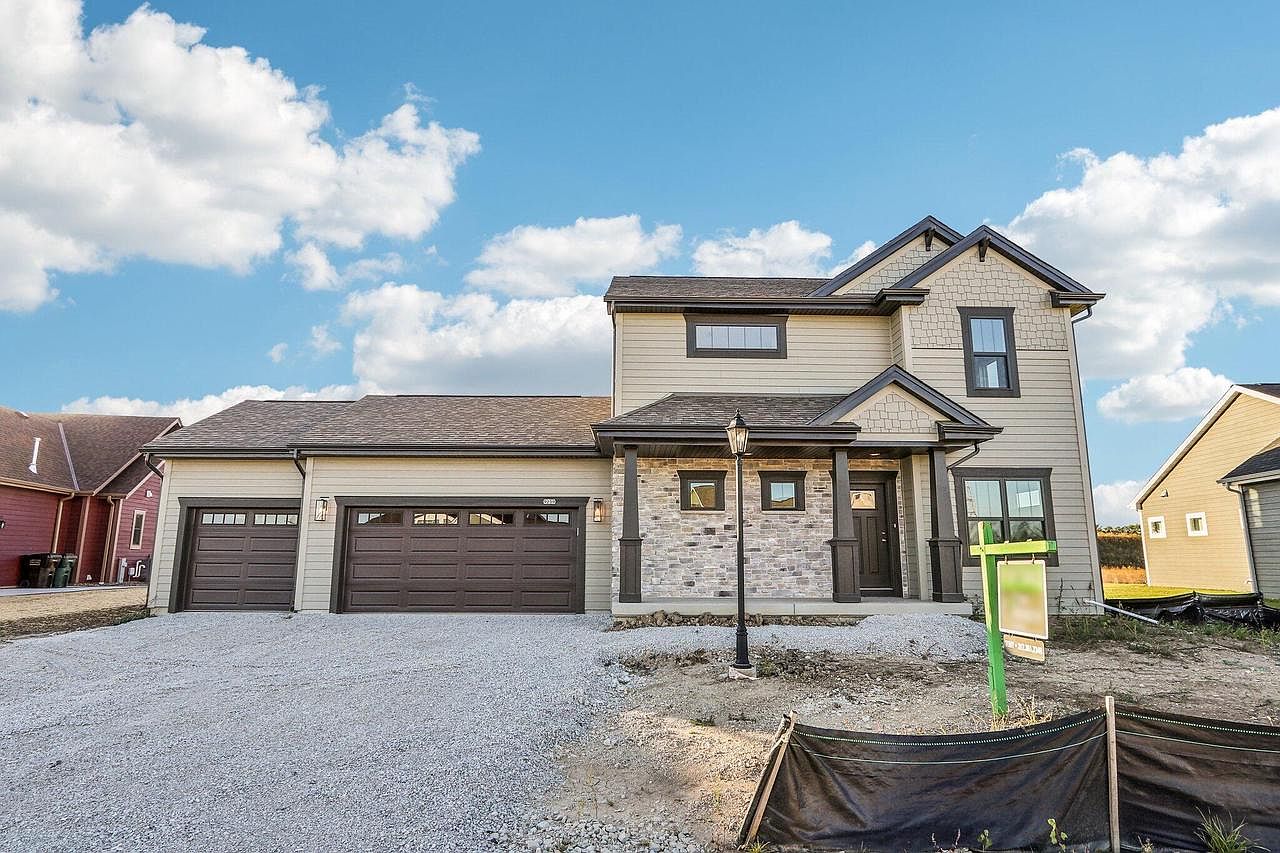 9259 South Overlook WAY, Franklin, WI 53132 | Zillow