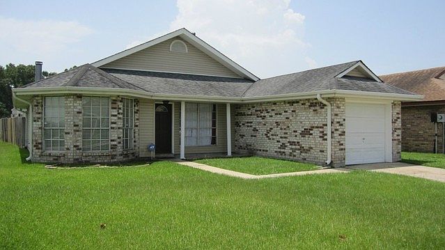 2701 Doreen Ln, Marrero, LA 70072 | Zillow