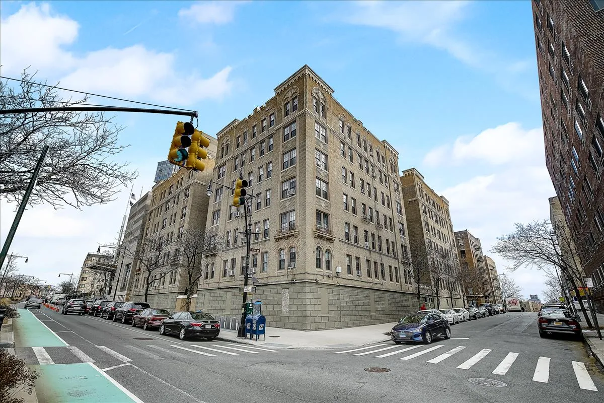 1100 Grand Concourse #5J in Concourse, Bronx | StreetEasy