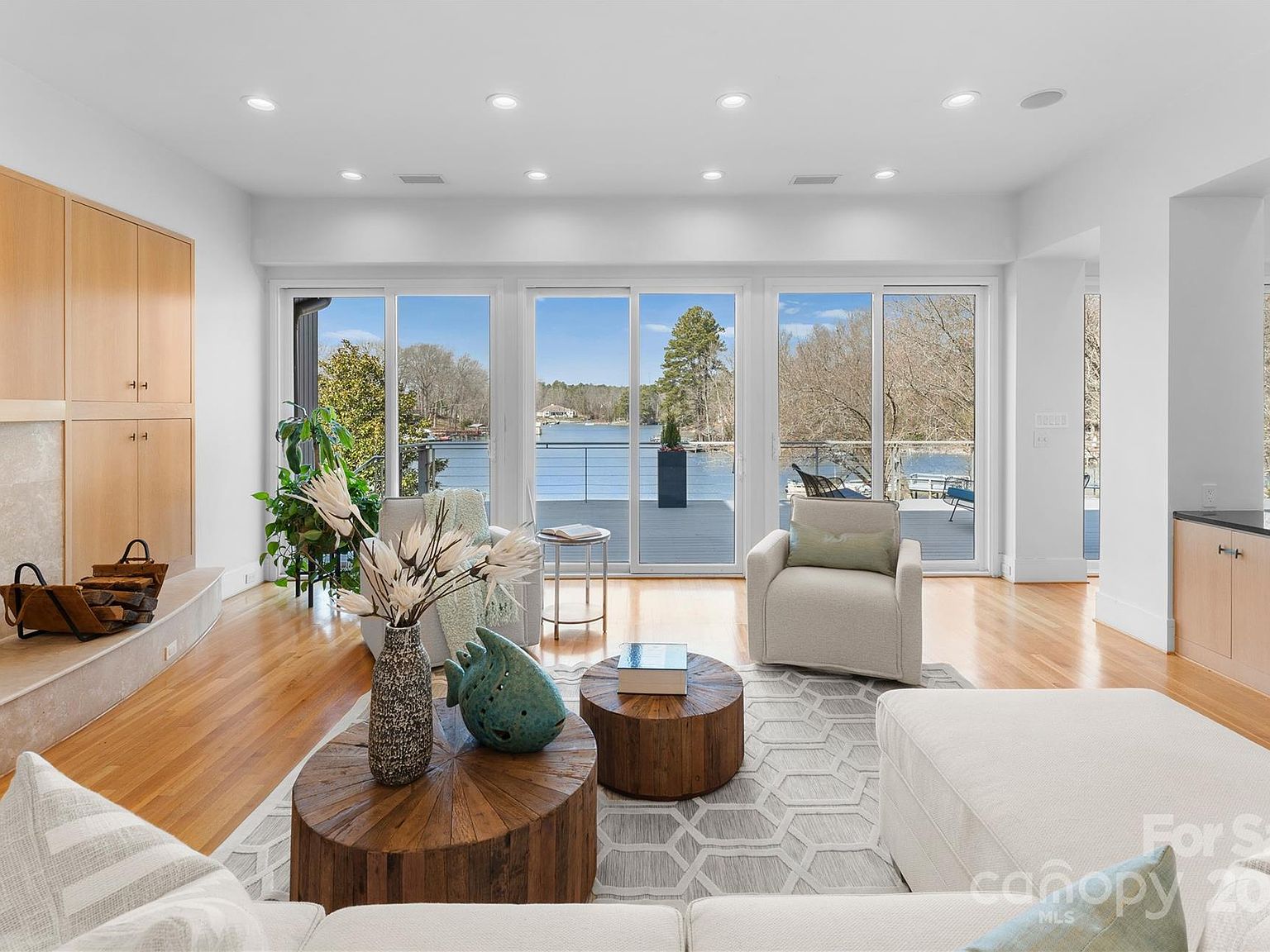 15826 Lake Ridge Rd, Charlotte, NC 28278 | Zillow