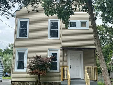 26 Spring St Middletown NY | Zillow
