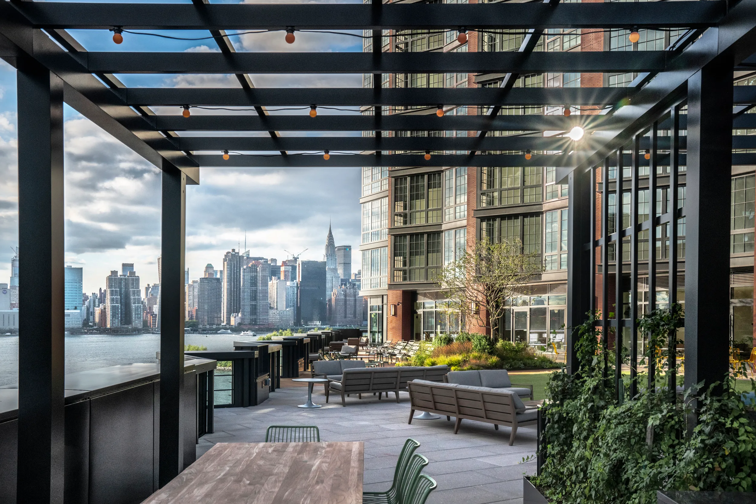 1 Blue Slip APT-27B in Greenpoint, Brooklyn | StreetEasy