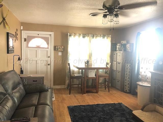 1312 N Russell St, Pampa, TX 79065 | Zillow