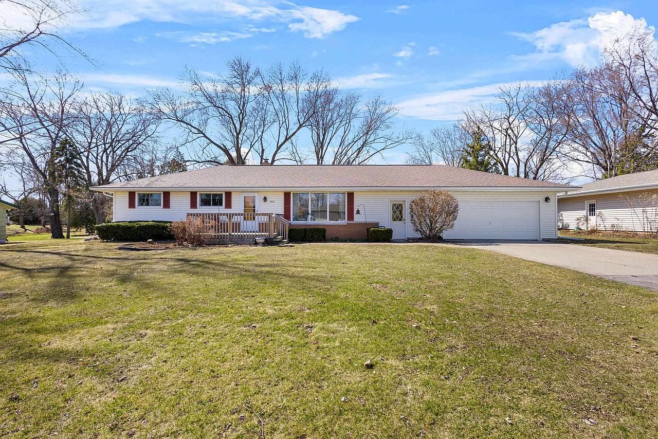 3001 North MORRISON STREET, Appleton, WI 54911 | Zillow