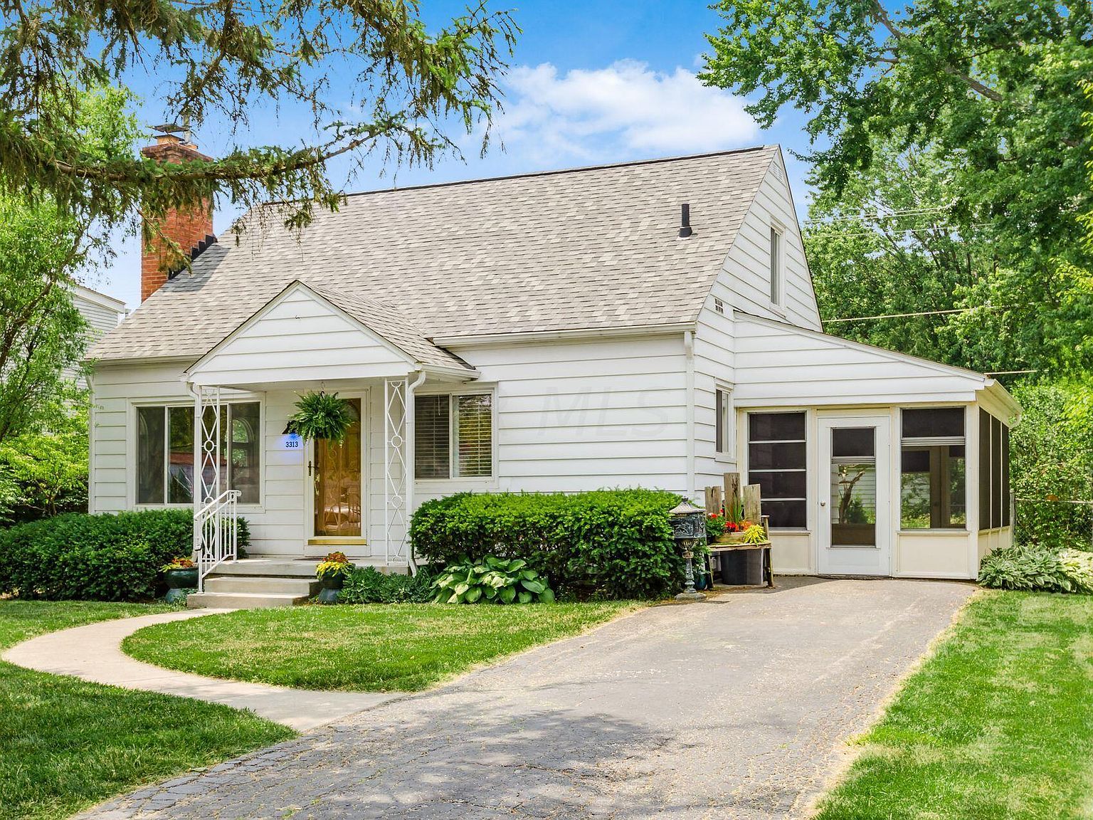 3313 Redding Rd, Columbus, OH 43221 | Zillow