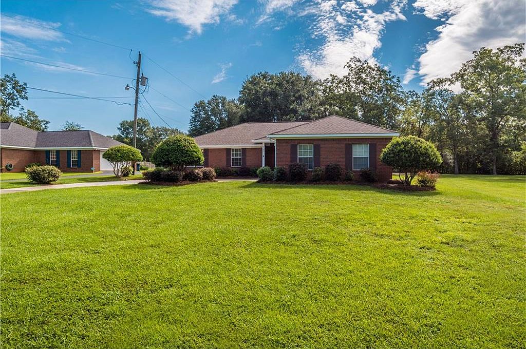 5745 Lundy Rd, Theodore, AL 36582 | Zillow