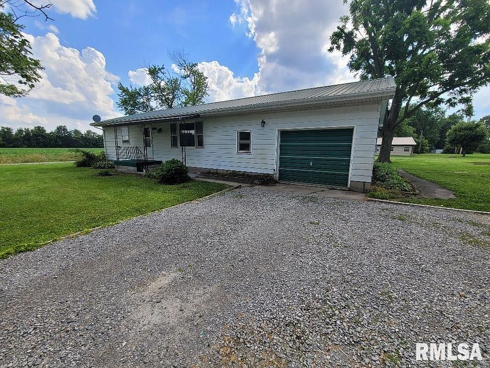 703 S Gum St, Belle Rive, IL 62810 | Zillow