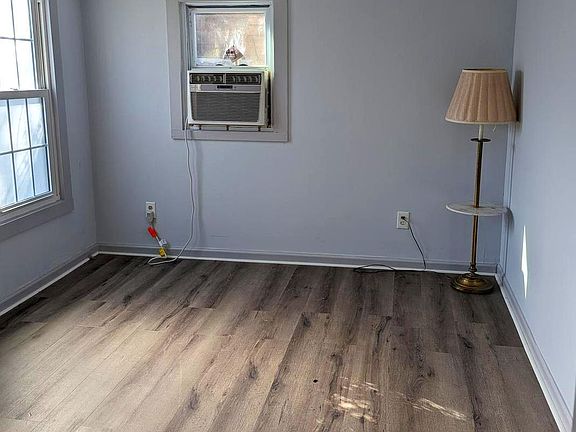 8 Ranger Rd, Falling Waters, WV 25419 | MLS #WVBE2028350 | Zillow