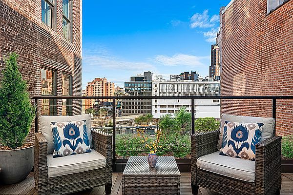 60 Collister St PENTHOUSE B, New York, NY 10013 | Zillow