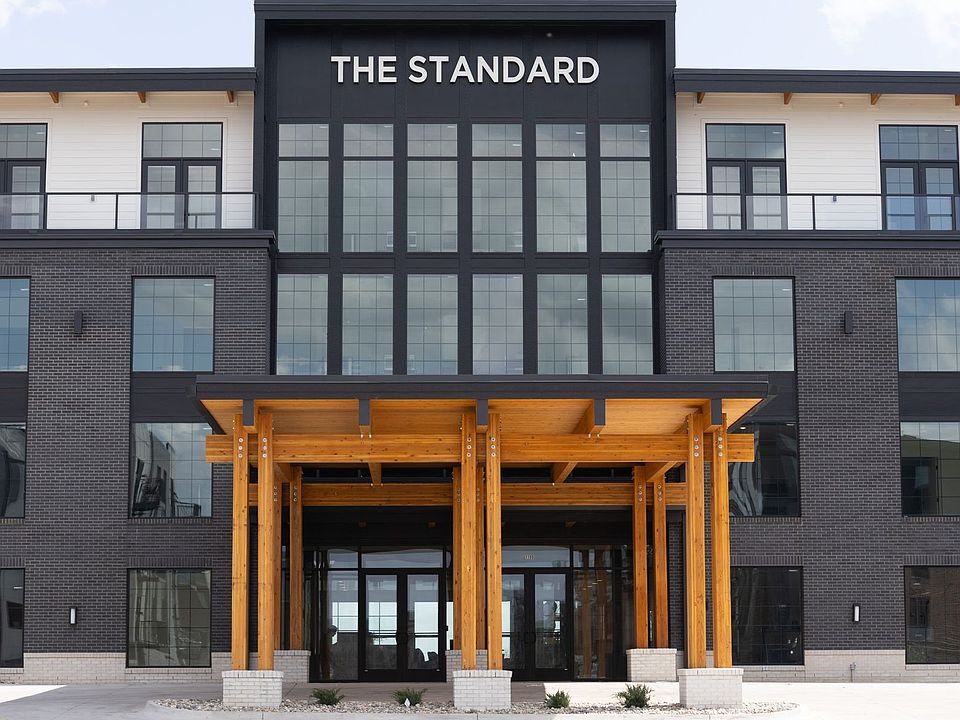 The Standard at Prairie Trail - 1155 SW Prairie Trail Pkwy Ankeny IA ...