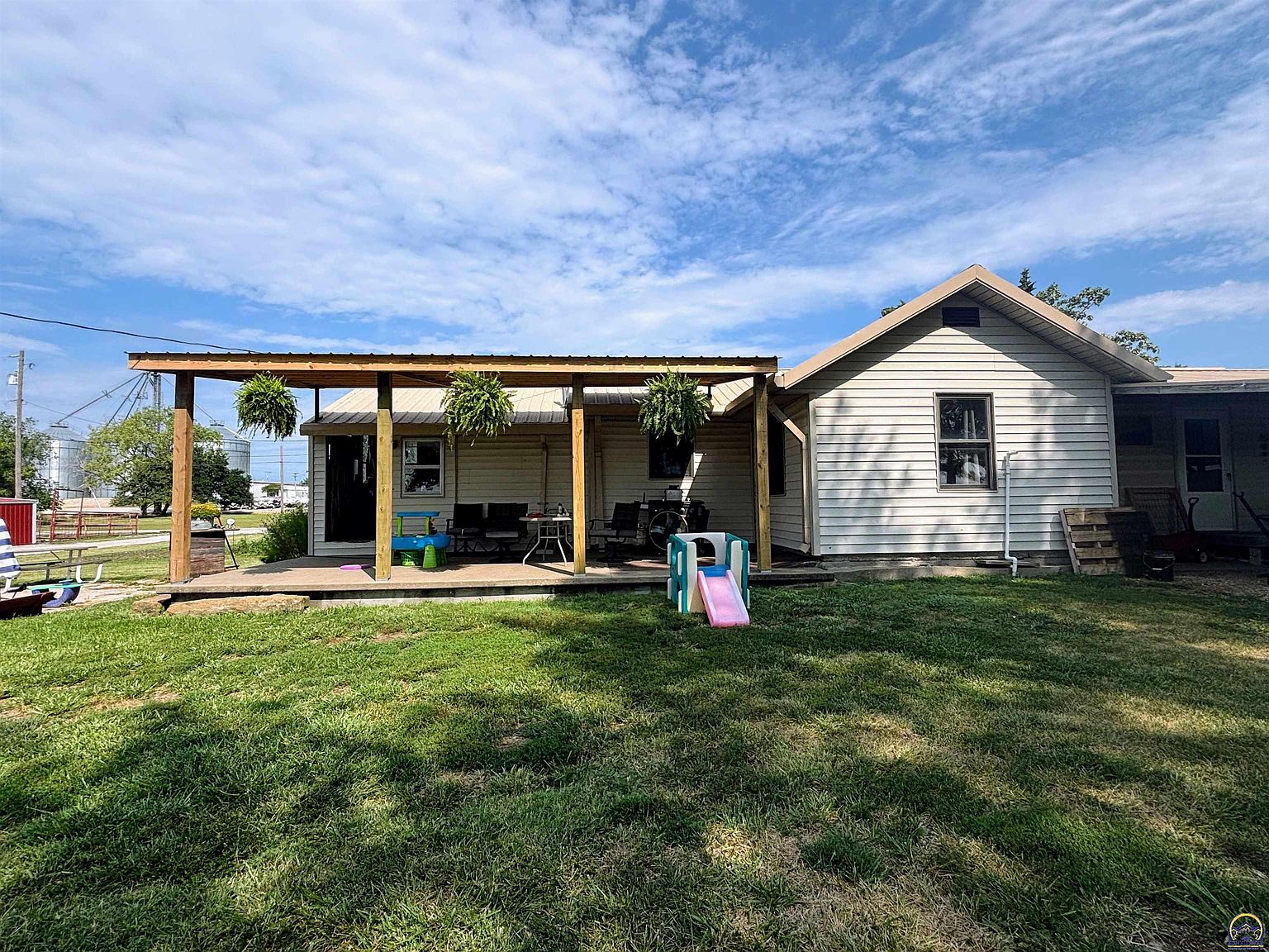 217 Reed St, Gridley, KS 66852 | Zillow