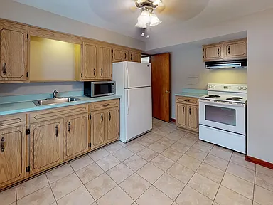 7412 Snow Rd Cleveland OH | Zillow