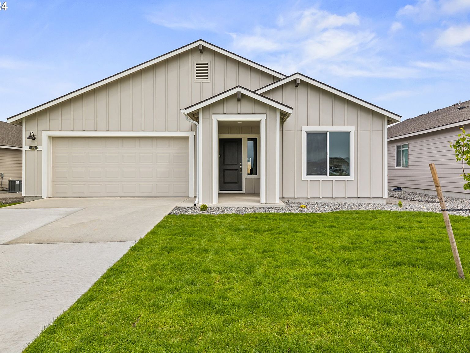 577 E Bella Vista Ave, Hermiston, OR 97838 | Zillow