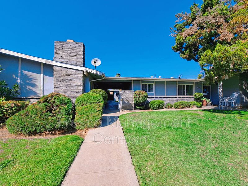 5077 E Belmont Ave APT C, Fresno, CA 93727 | Zillow
