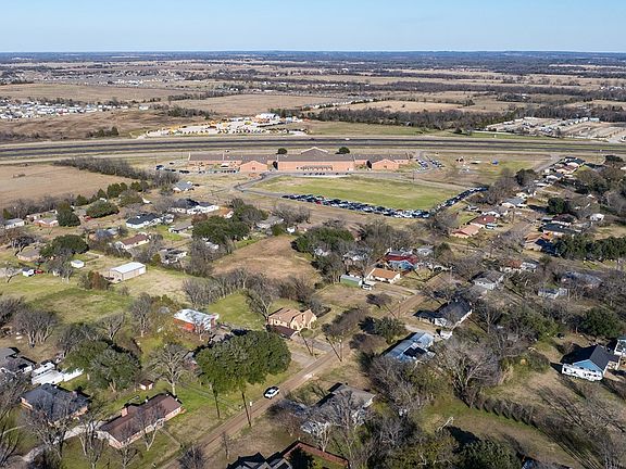 205 Canton Ave, Mabank, TX 75147 | MLS #108196 | Zillow