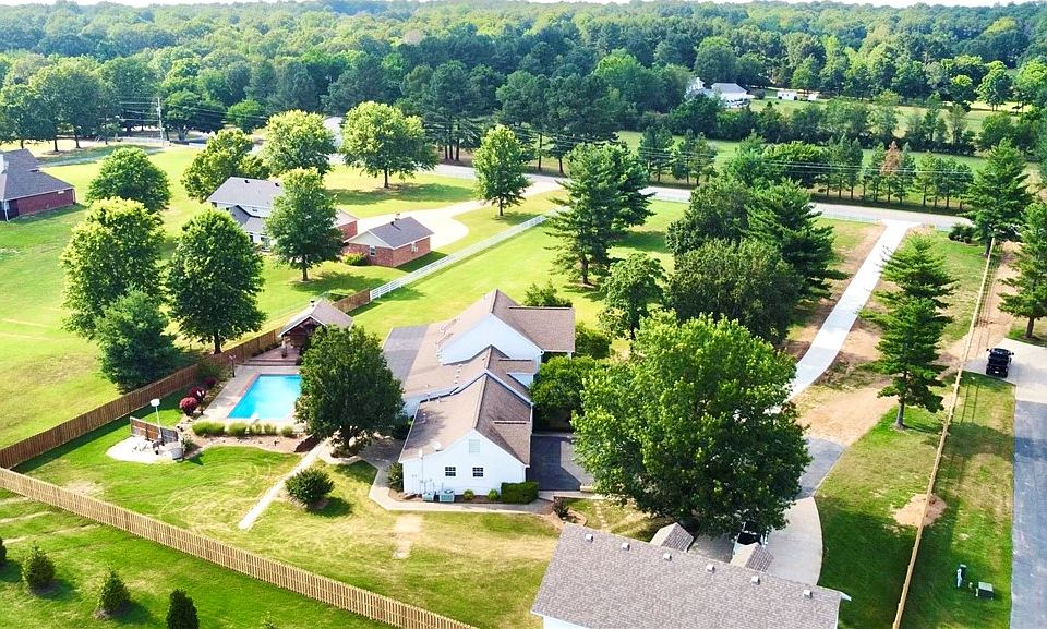 5345 W Wheeler Rd, Fayetteville, AR 72704 | Zillow