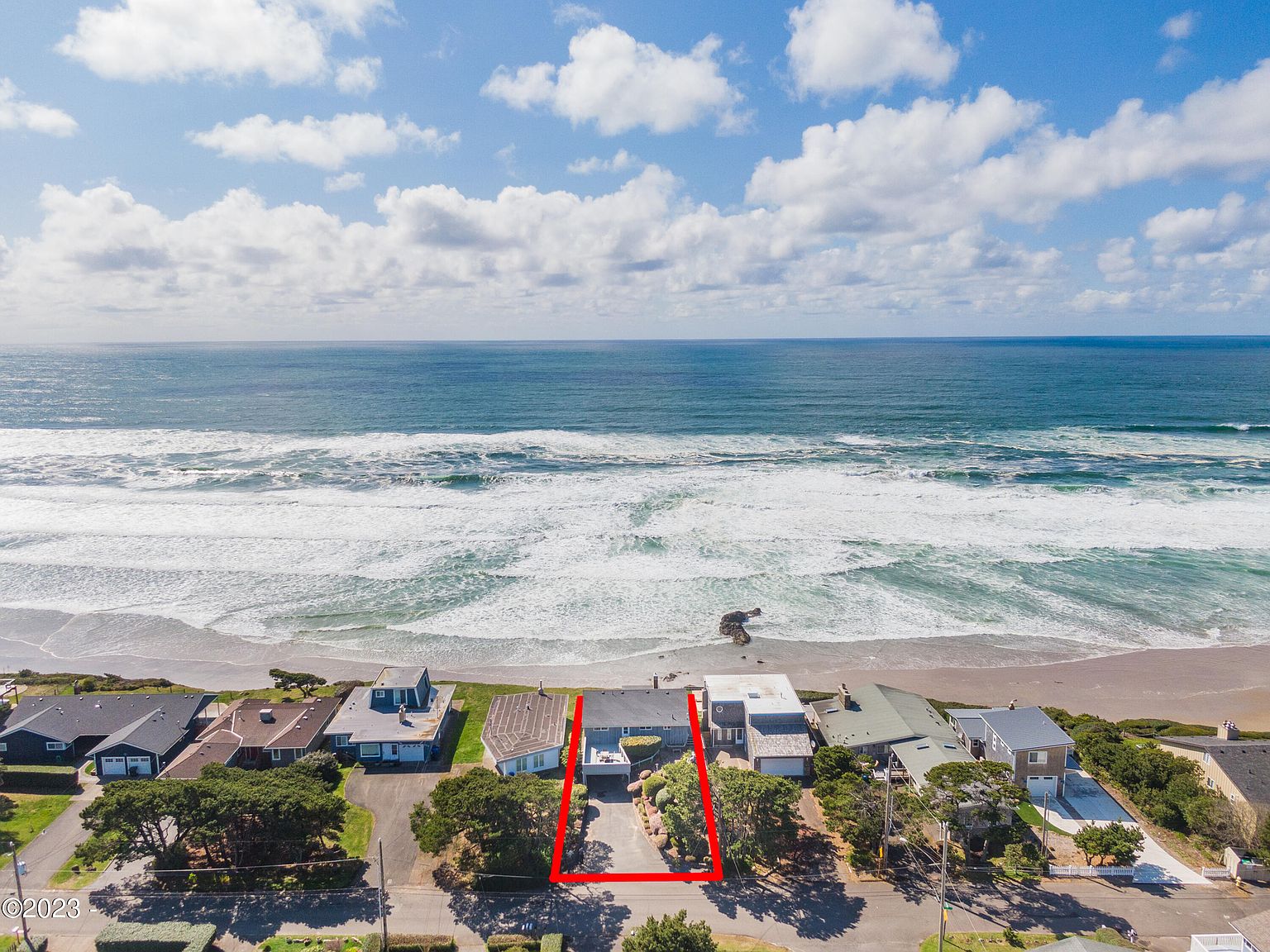 2235 NW Inlet Ave, Lincoln City, OR 97367 | MLS #23-617 | Zillow