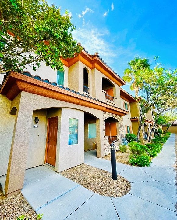 7701 W Robindale Rd Las Vegas NV | Zillow