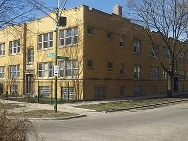 2054 N Kilpatrick Ave Chicago IL | Zillow