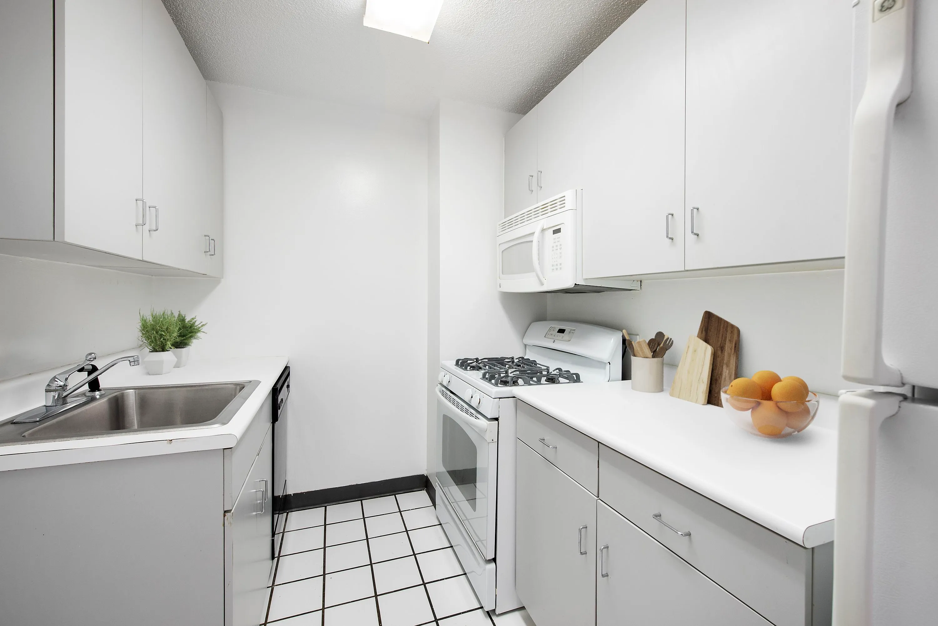 429 East 52nd Street #4G in Beekman, Manhattan | StreetEasy