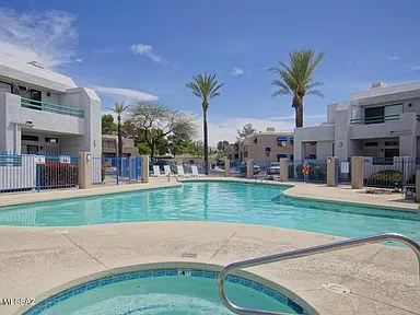 Summertree Condominiums - 7960 E Colette Cir Tucson AZ | Zillow