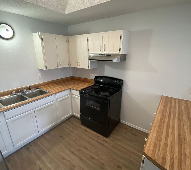 108 North Commercial St - 108 N Commercial St Crocker MO | Zillow