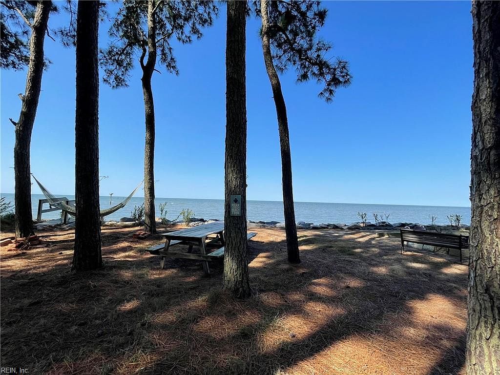 6 Battle Point Beach Rd, Franktown, VA 23354 | Zillow